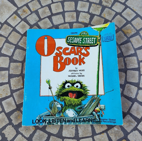 Accents | Sesame Street Oscars Book Jeffrey Moss Vintage 1981 Look ...